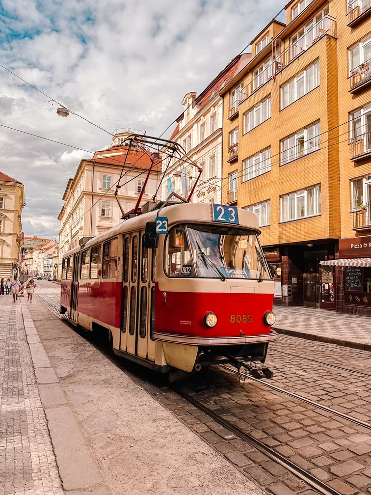 The Perfect 5 Day Prague Itinerary - Adventures of An Average Jo
